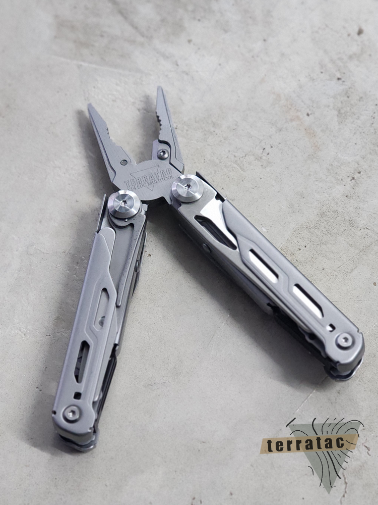 TerraTAC™ x14 EDC Multitool with Free Laser Engraving – TerraTac Multitools