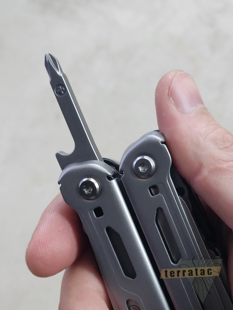 TerraTAC™ x14 EDC Multitool with Free Laser Engraving – TerraTac Multitools